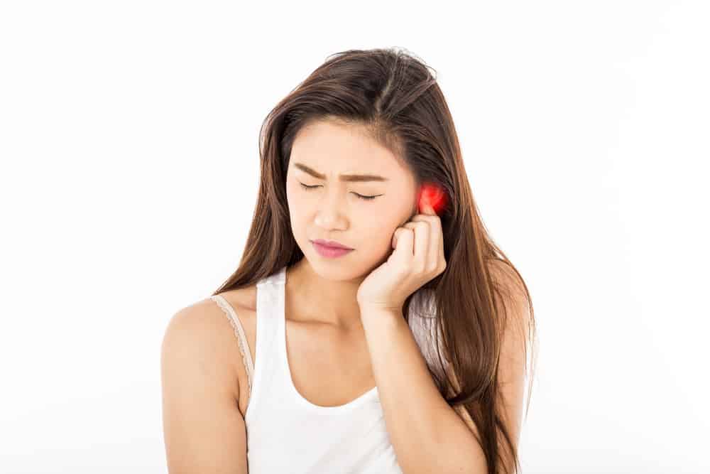 How To Open A Blocked Ear And Relieve Discomfort - Hello Doctor