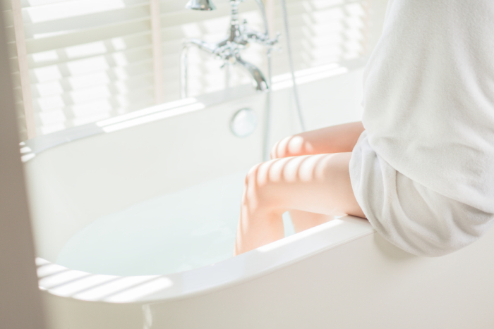 Unang Pagligo Pagkatapos Manganak: Isang Guide Para sa New Moms