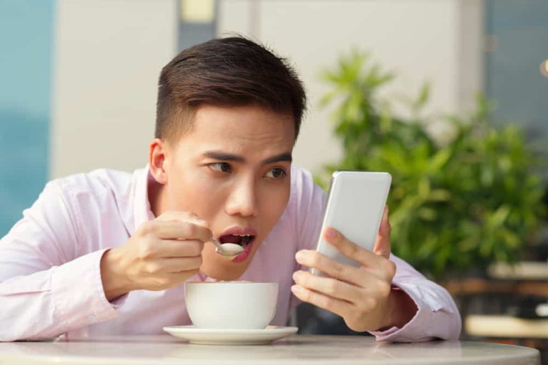 How to Stop Phone Addiction: What You Should Know