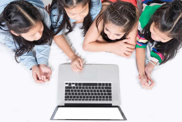 Distance Learning Tips for Parents: Best Practices