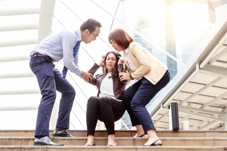 What Causes Fainting Spells (Syncope)? And Prevention Tips