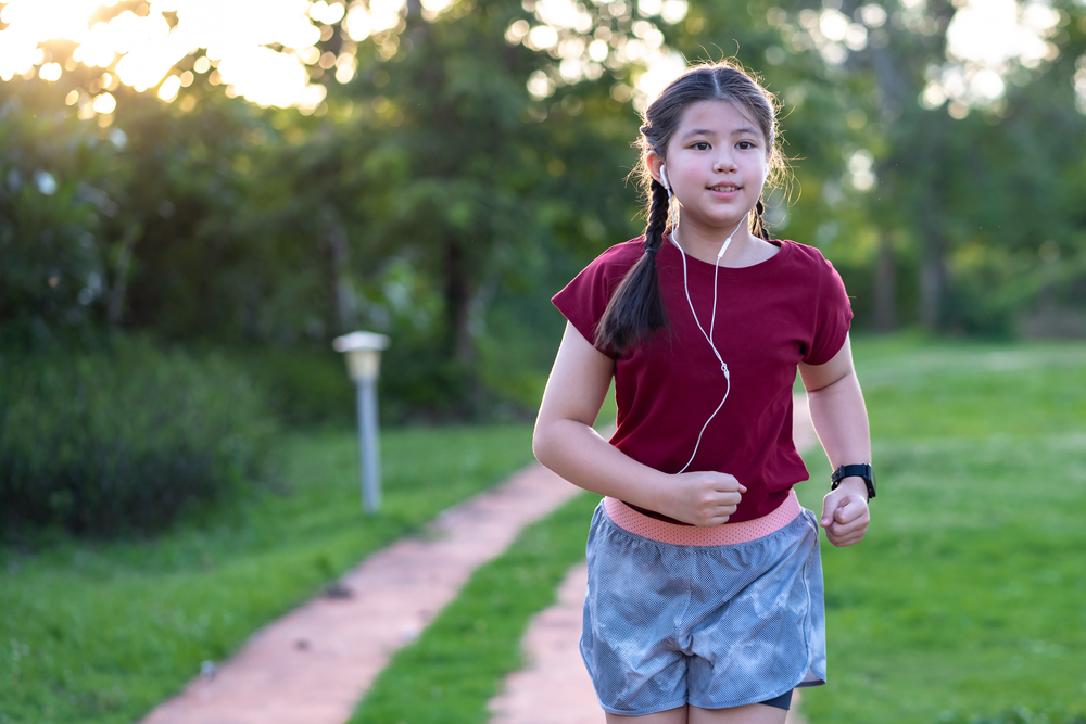 Early Adolescence Milestones: 5 Must-Knows in Parenting a Teenager