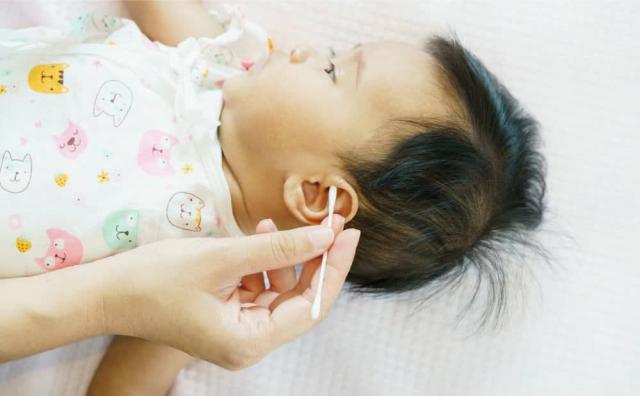 Clean Baby Ears: How to Clear Earwax Buildup - Hello Doctor