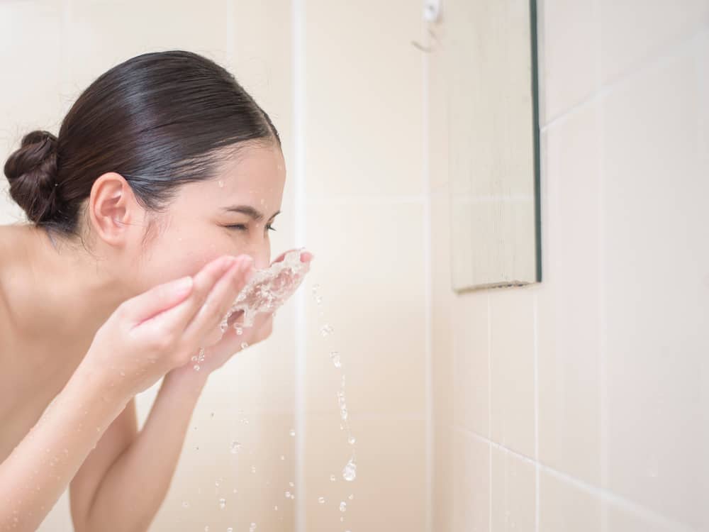 Top 10 Safe Skin Lightening Ingredients: Here's What You Should Know