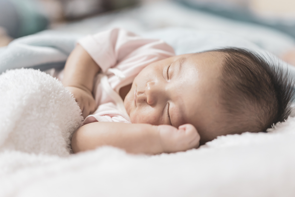 Baby Comforter and Blankets: Must-Know Safety Tips for Parents