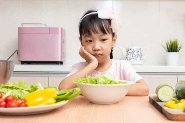 Ano ang mga Kahihinatnan ng Pagiging Pihikan Kumain sa Bata