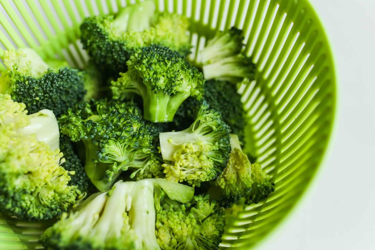 The Health-Boosting Benefits of Broccoli: Get Your Fix Today!