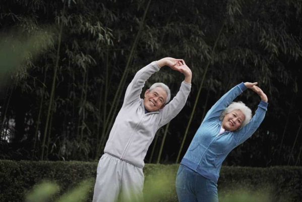 Exercise ng Senior Citizen at Iba Pang Matatanda: Tips upang Maiwasan ...